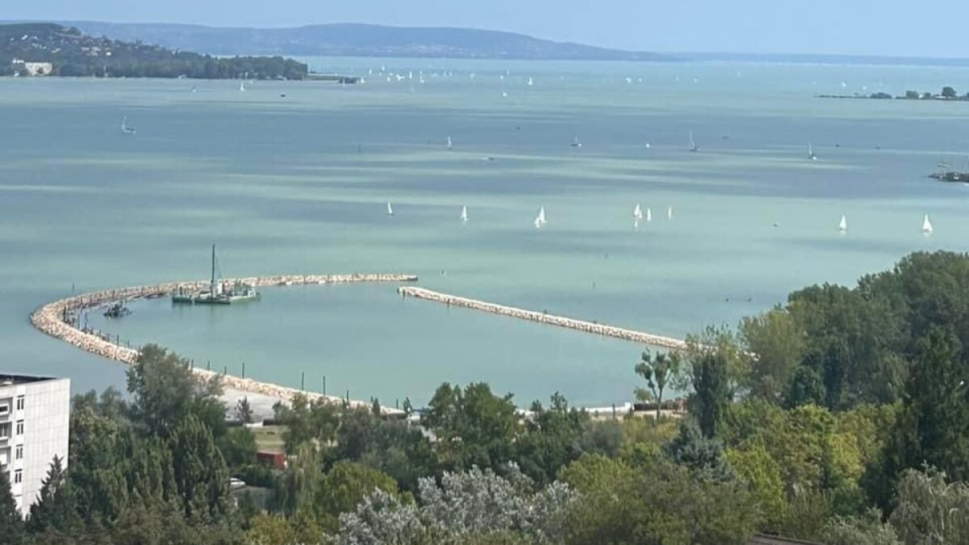 DÖNTÖTT A KÚRIA AZ E-KIKÖTŐ SORSÁRÓL - Hír - Balatonföldvár Város ...